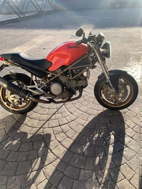 Ducati Monster 600