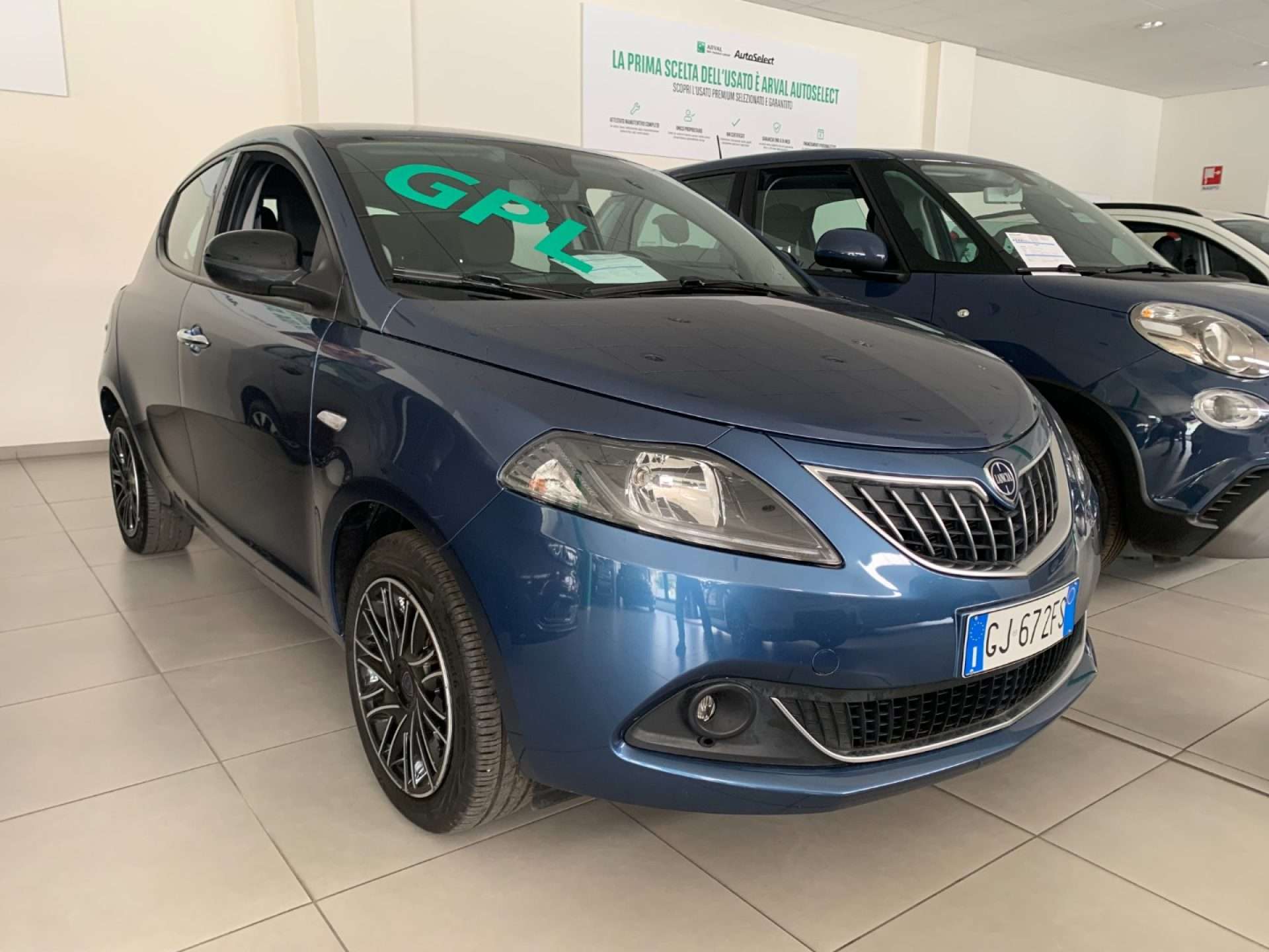 Lancia Ypsilon1.2 69 CV 5 porte GPL Ecochic Gold