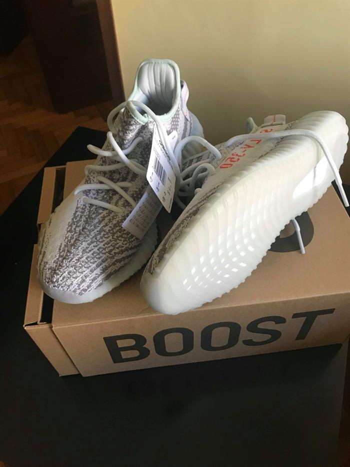 ADIDAS YEEZY BOOST