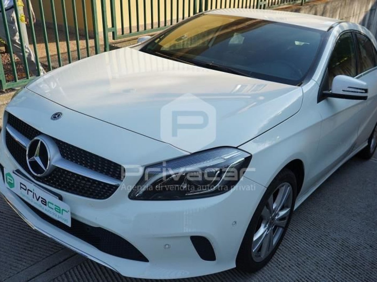 MERCEDES Classe A (W176) A 180 d Automatic Sport