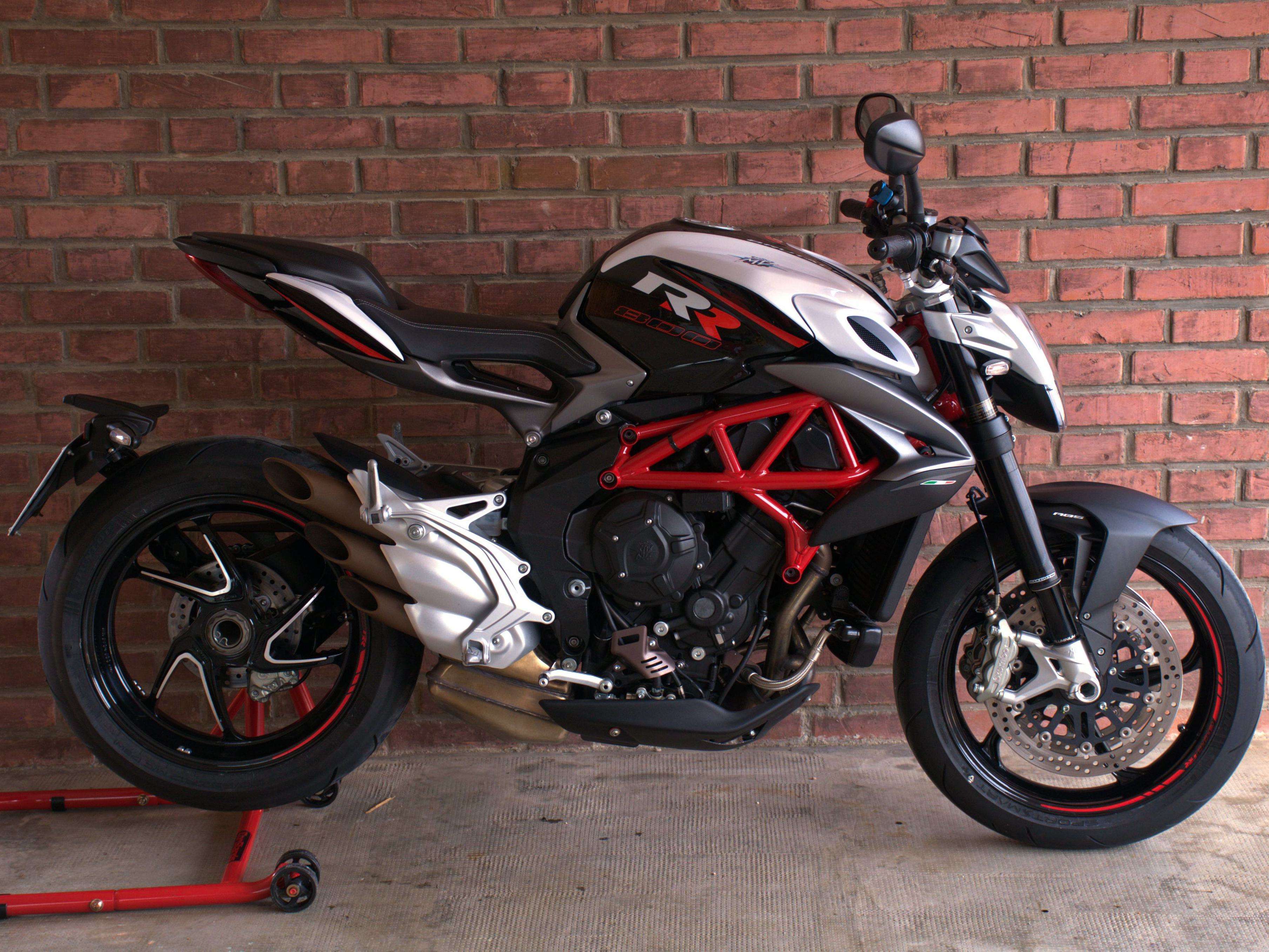 MV Agusta Brutale 800RR