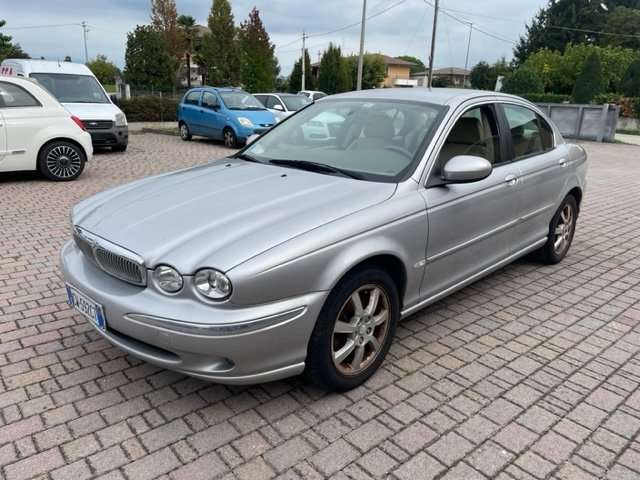 Jaguar X-TypeX-Type 2.5 V6 Executive