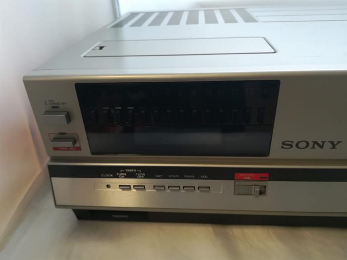 VIDEOREGISTRATORE BETAMAX SONY SL-C6