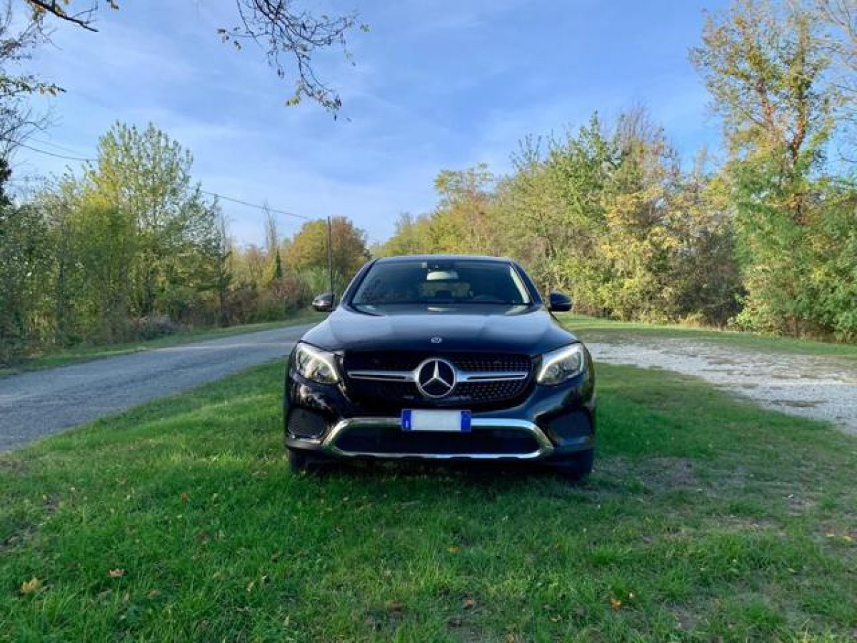 MERCEDES GLC Coupé (C253) GLC 220 d 4Matic Coupé Sport