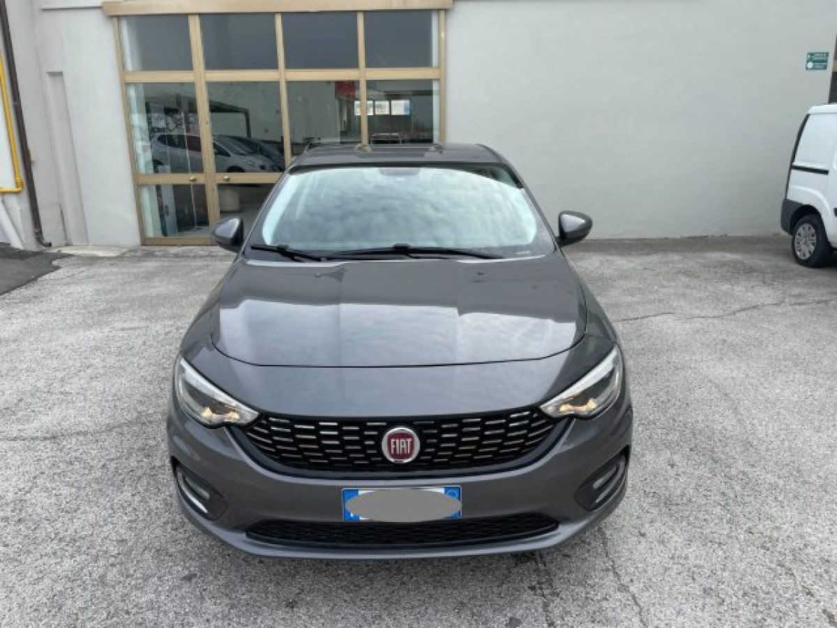 FIAT Tipo (2015-->) Tipo 1.4 4 porte Opening Edition