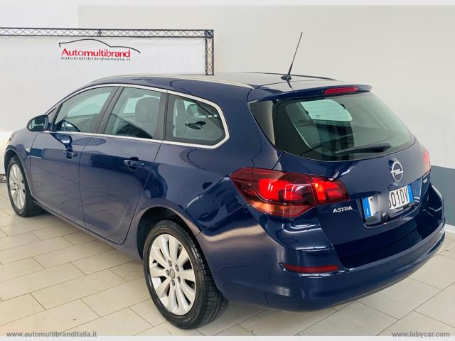 Opel astra 1.6 cdti 136cv ecoflex sports tourer s&s business