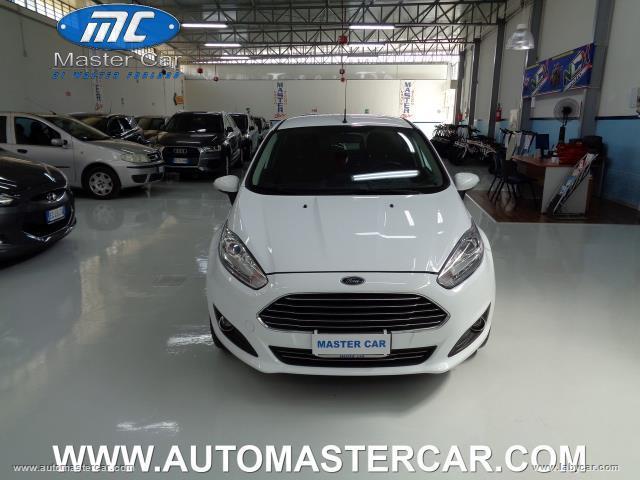 Ford fiesta 1.5 tdci 75 cv 5p. titanium