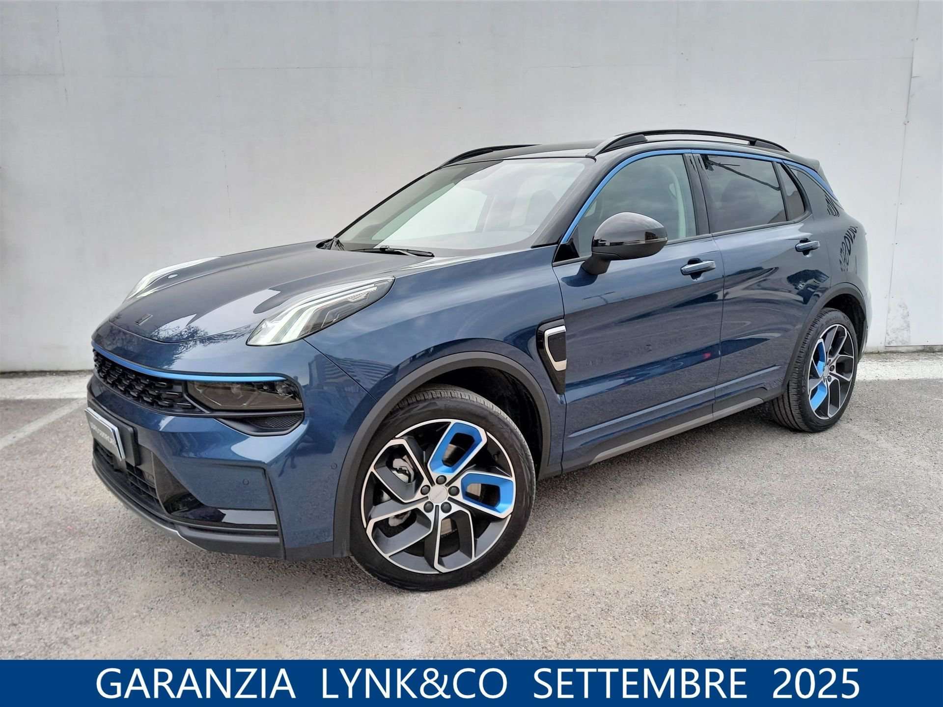 Lynk & Co 01PHEV 1.5 Plug-In Hybrid 261 CV Automatica NAVI TE