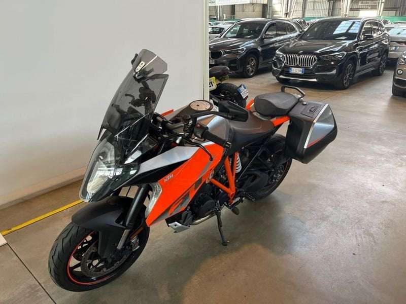 KTM 1290 Super Duke GTGT MY16