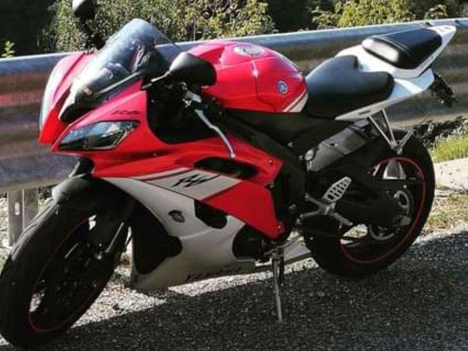 Yamaha YZF-R6