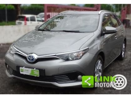 TOYOTA Auris 1.8 Hybrid Active