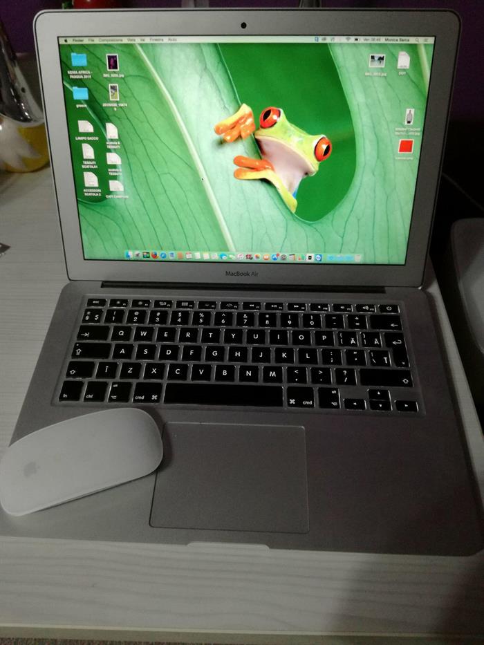 MACBOOK AIR 13"