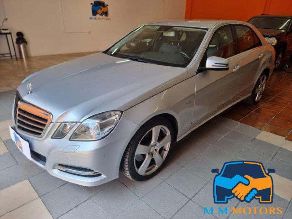 MERCEDES Classe E (W/S212) E 250 CDI BlueEFFICIENCY 4M. Elegance