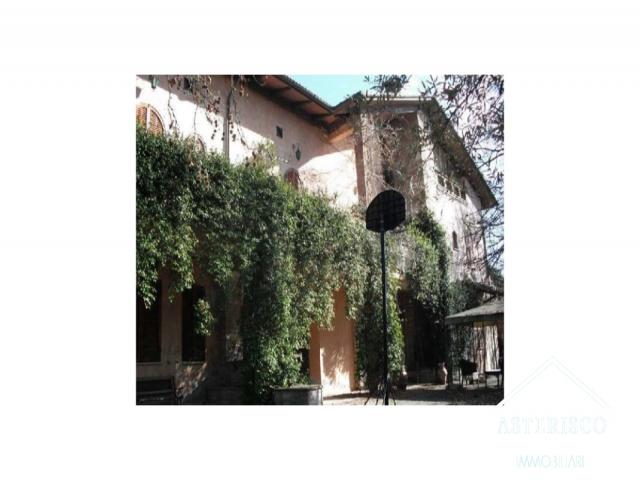 Villa  - strada di san felicissimo, 4 - perugia (pg)