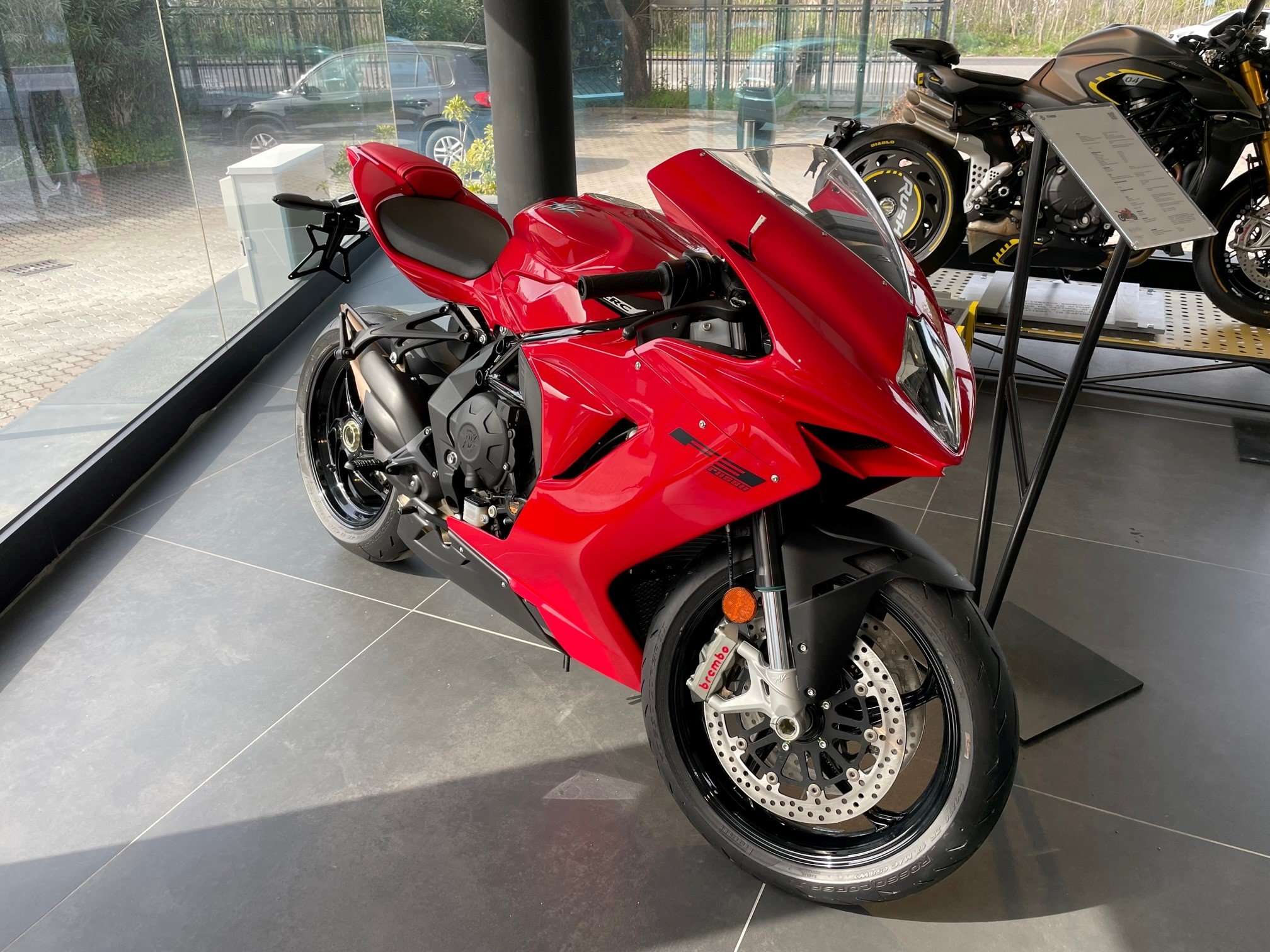 MV Agusta F3800 Rosso