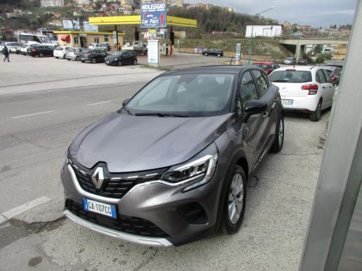 RENAULT Captur 2ª serie 1.5 blue dci Zen 95cv full optional