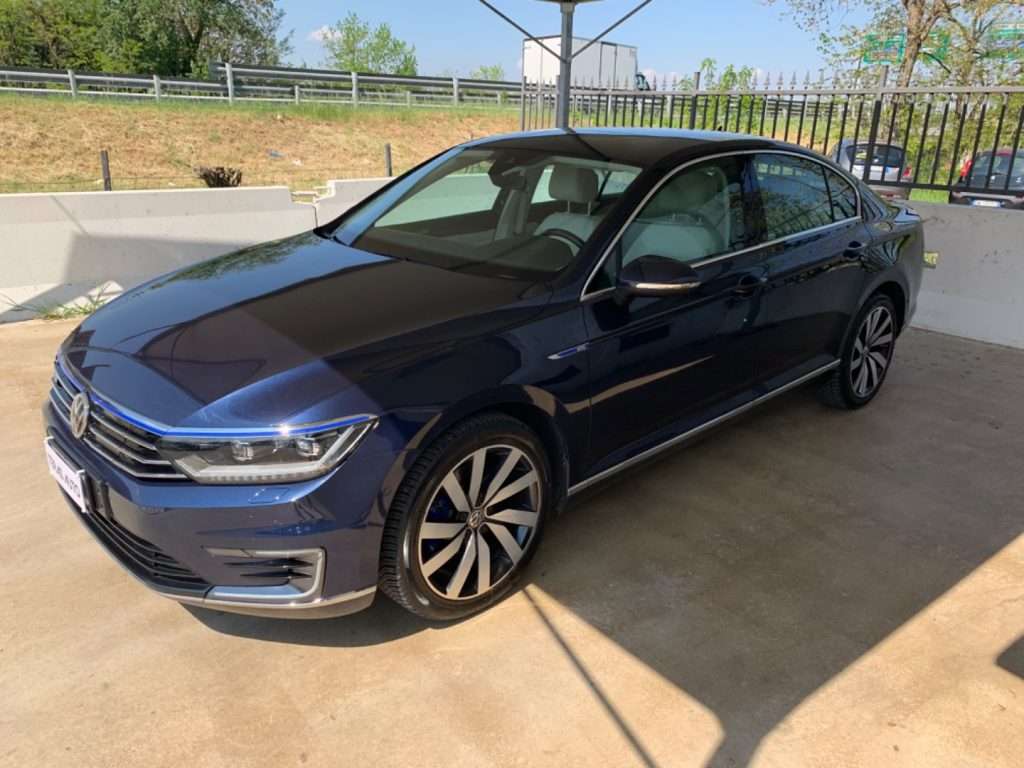 Volkswagen Passat1.4 GTE DSG Hybrid AUTOMATICA OK TAGLIANDI