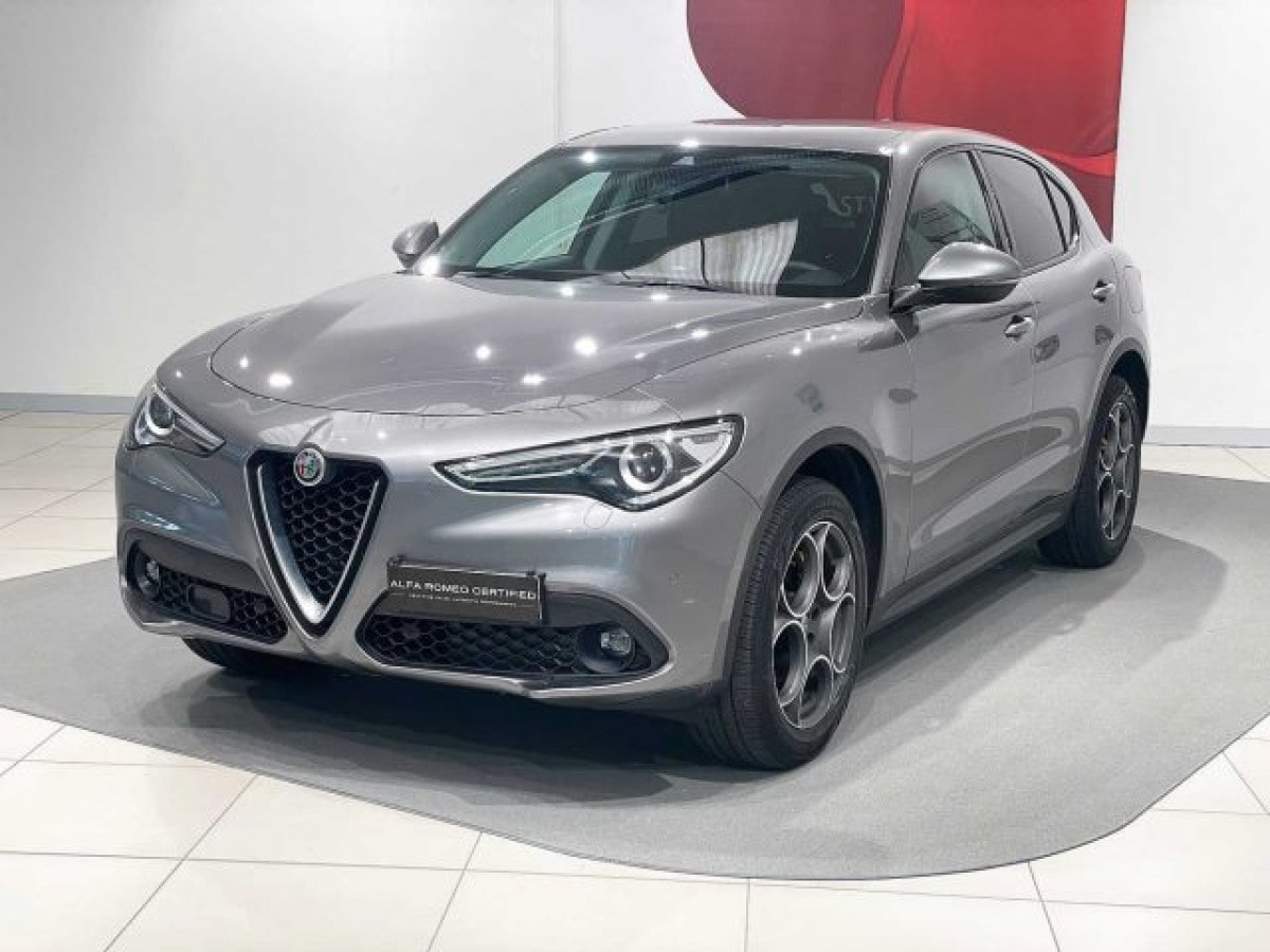 ALFA ROMEO Stelvio Stelvio 2.2 Turbodiesel 210 CV AT8 Q4 Executive