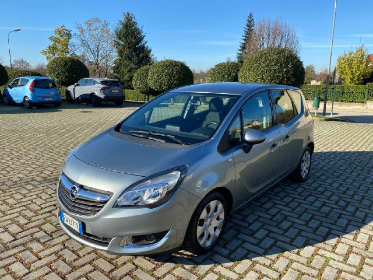 OPEL Meriva 1ª serie Meriva 1.6 16V Cosmo