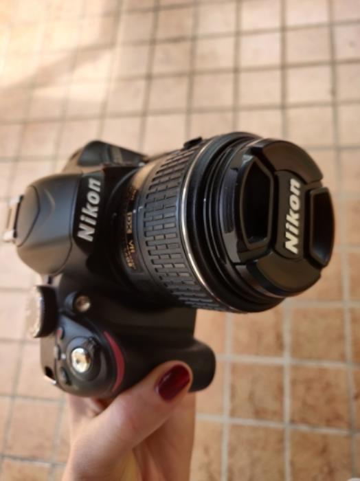 NIKON D3200