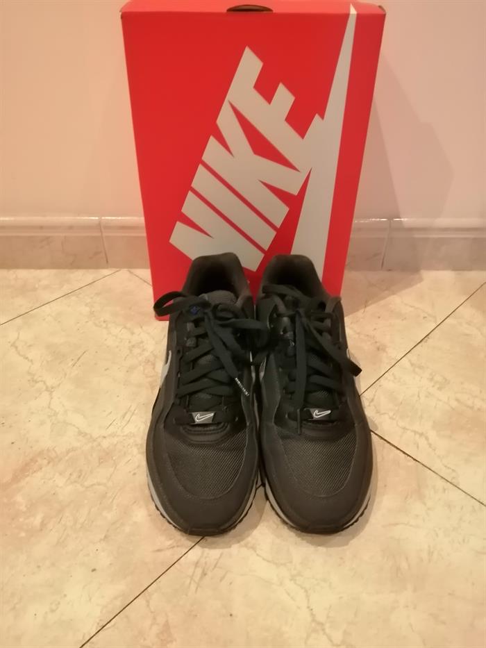 NIKE AIRMAX LTD3