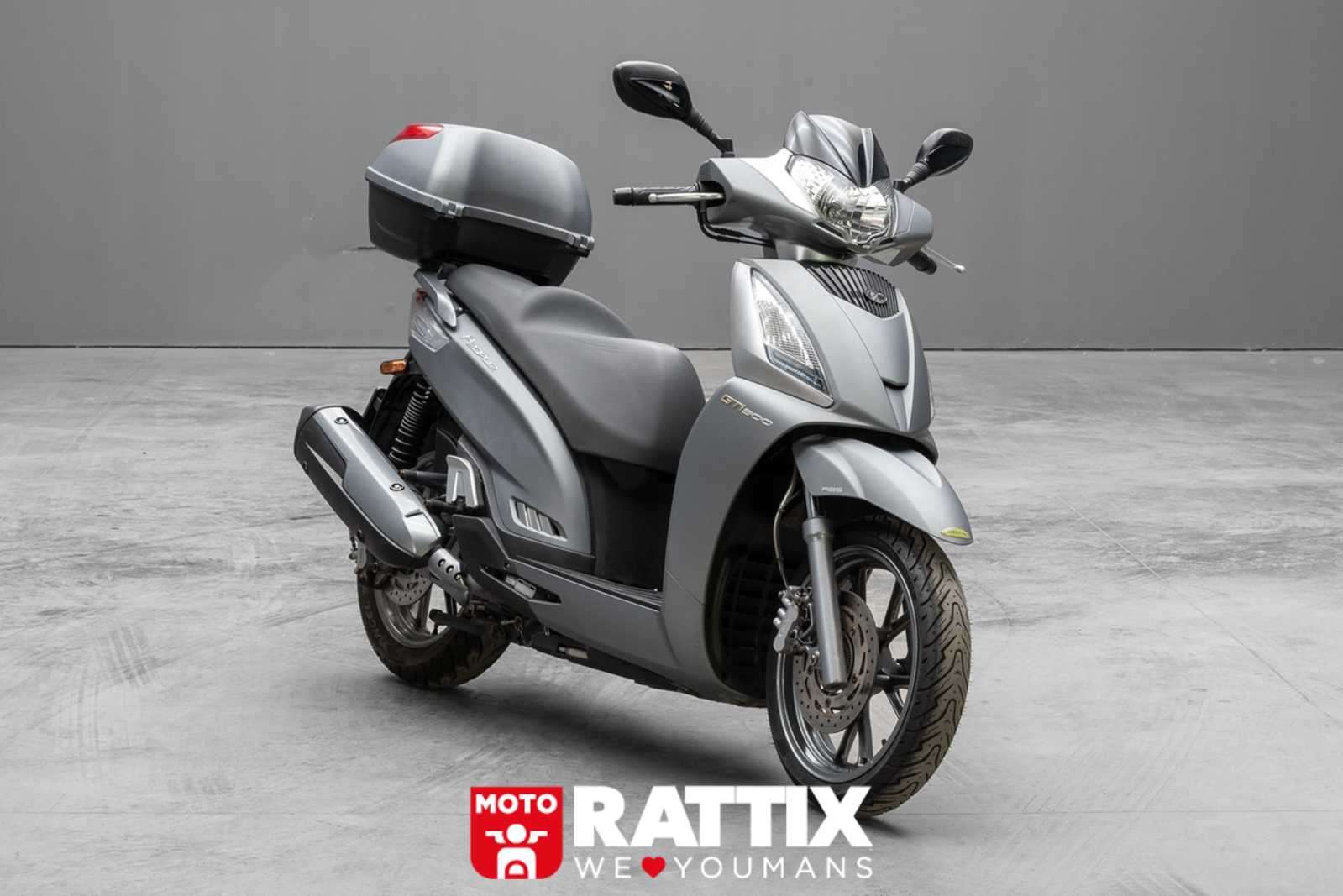 Kymco People GT300i