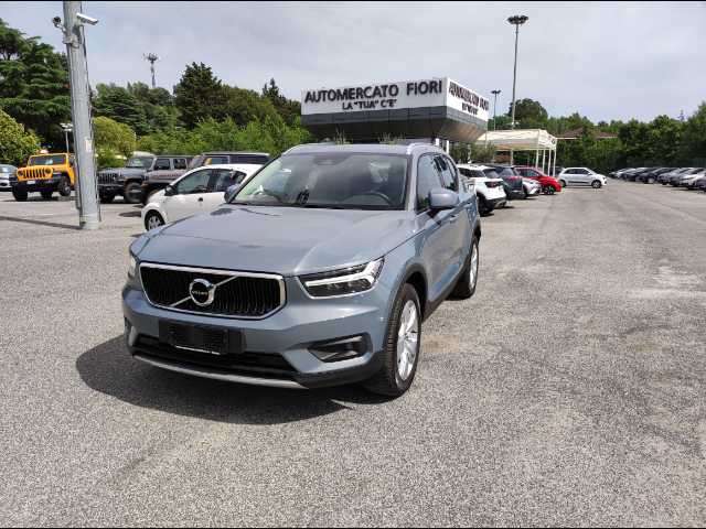 Volvo XC402.0 B4 Momentum