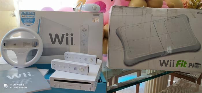 WII CON DUE TELECOMANDI