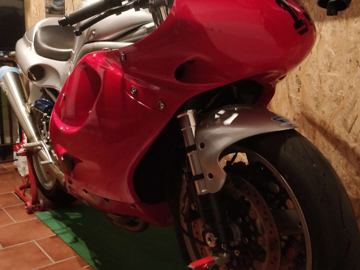 Triumph Daytona 955i