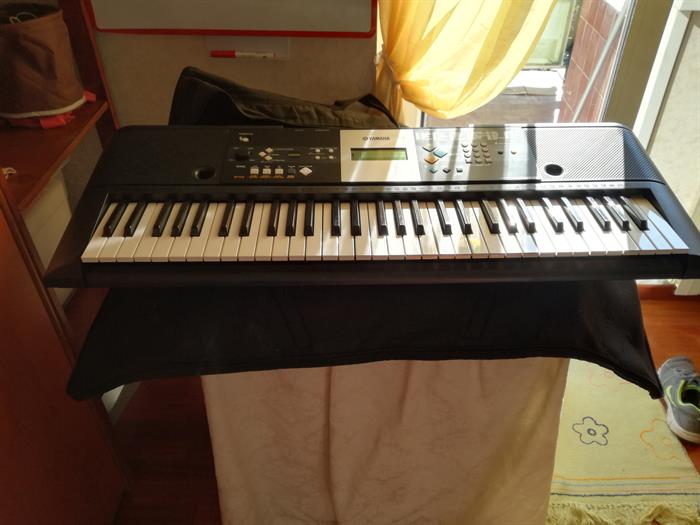 PIANOLA ELETTRICA YAMAHA