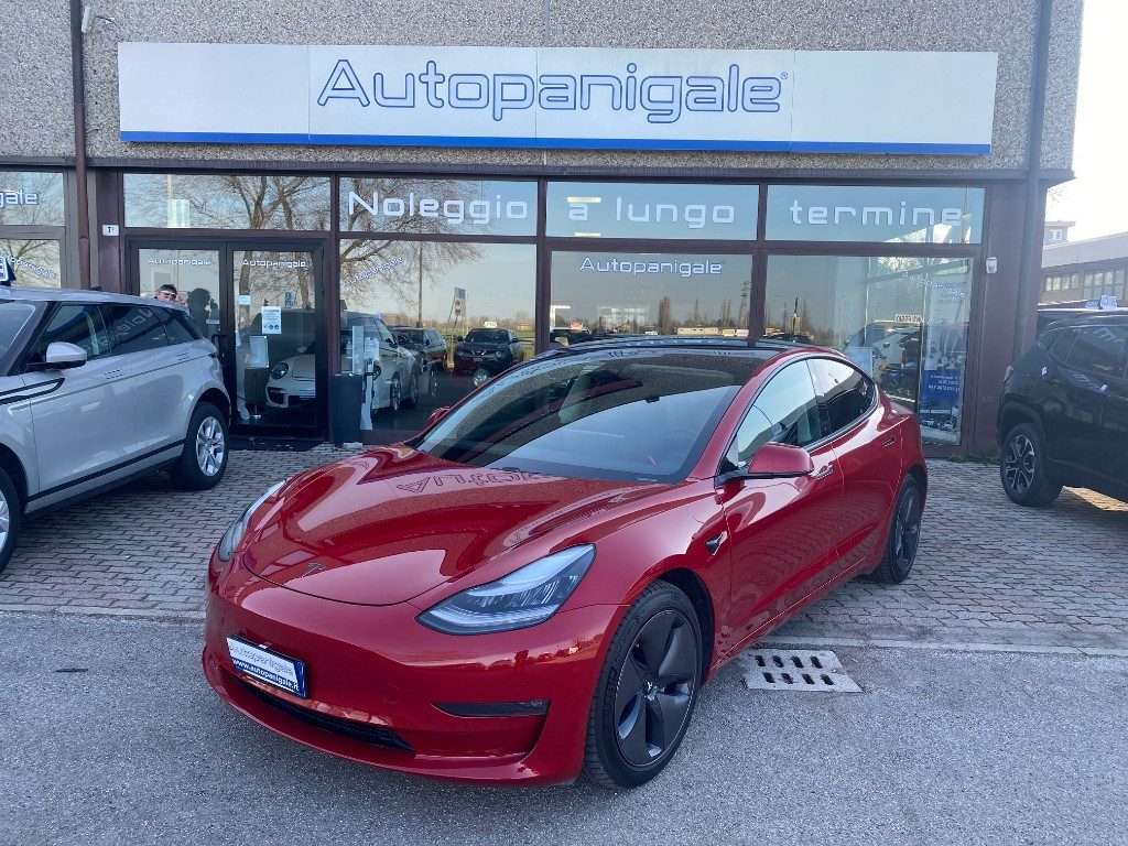 Tesla Model 3Long Range Dual Motor AWD