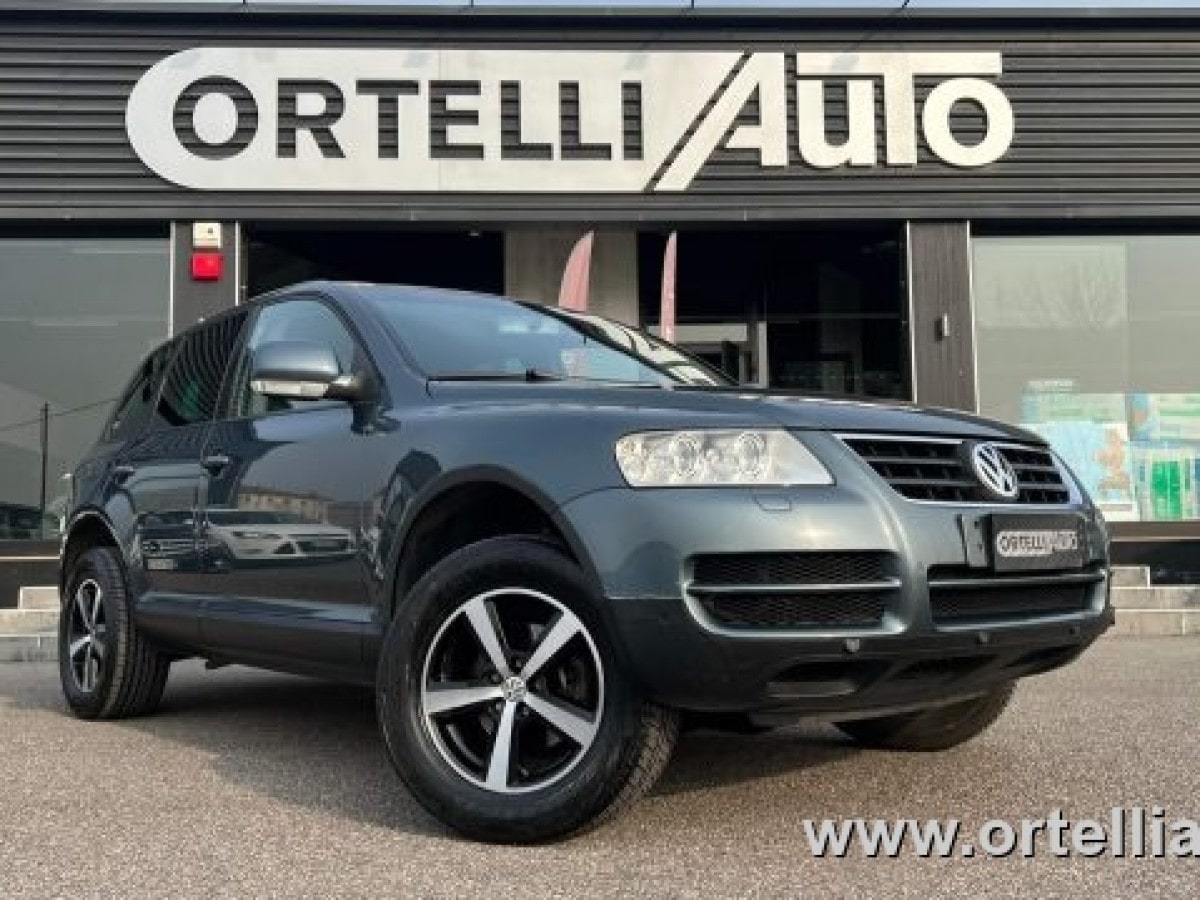 VOLKSWAGEN Touareg 2.5 R5 TDI