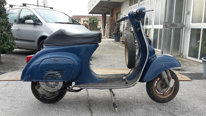 VESPA 50 VECCHIA