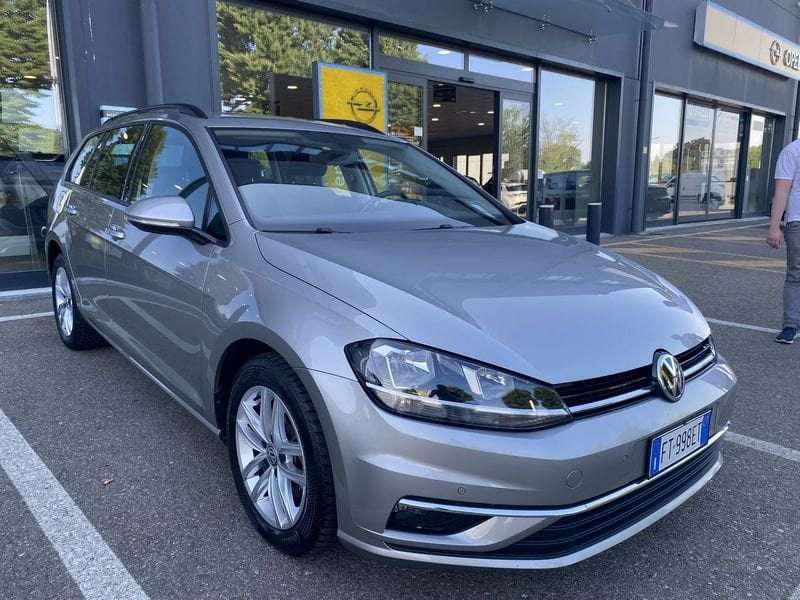 Volkswagen Golf VariantVariant 1.6 TDI 115 CV DSG Business BlueMotion Te