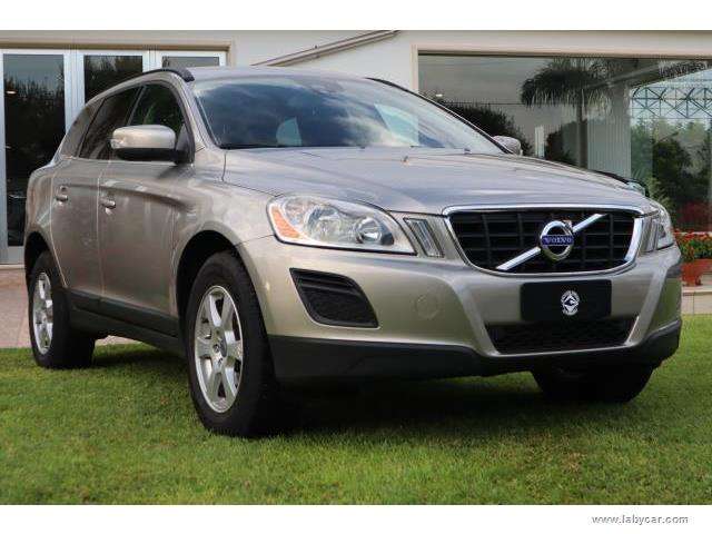 Volvo XC60D4 Geartronic Momentum