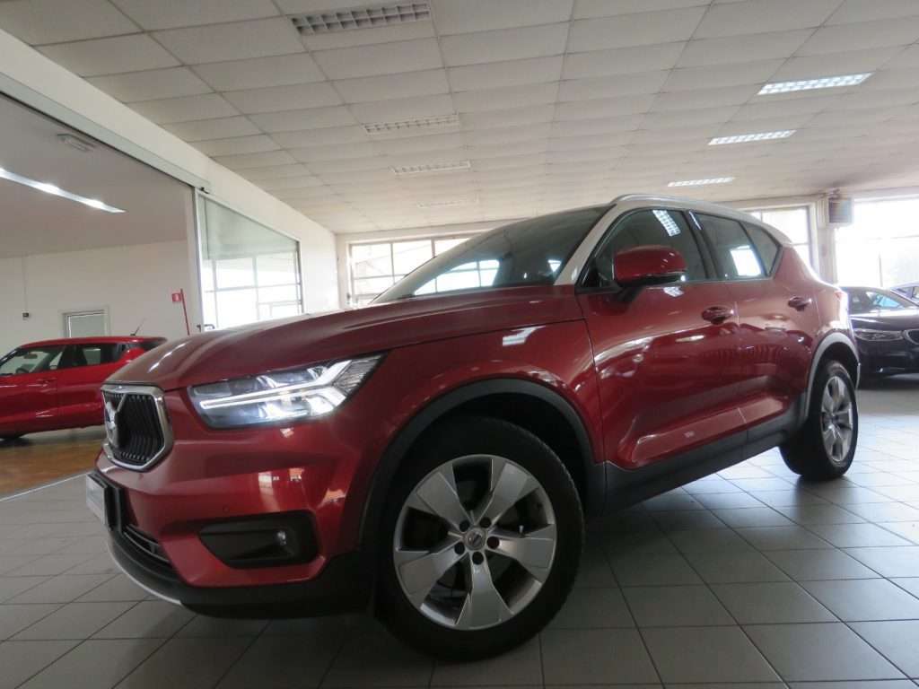 Volvo XC40D4 AWD Geartronic Momentum