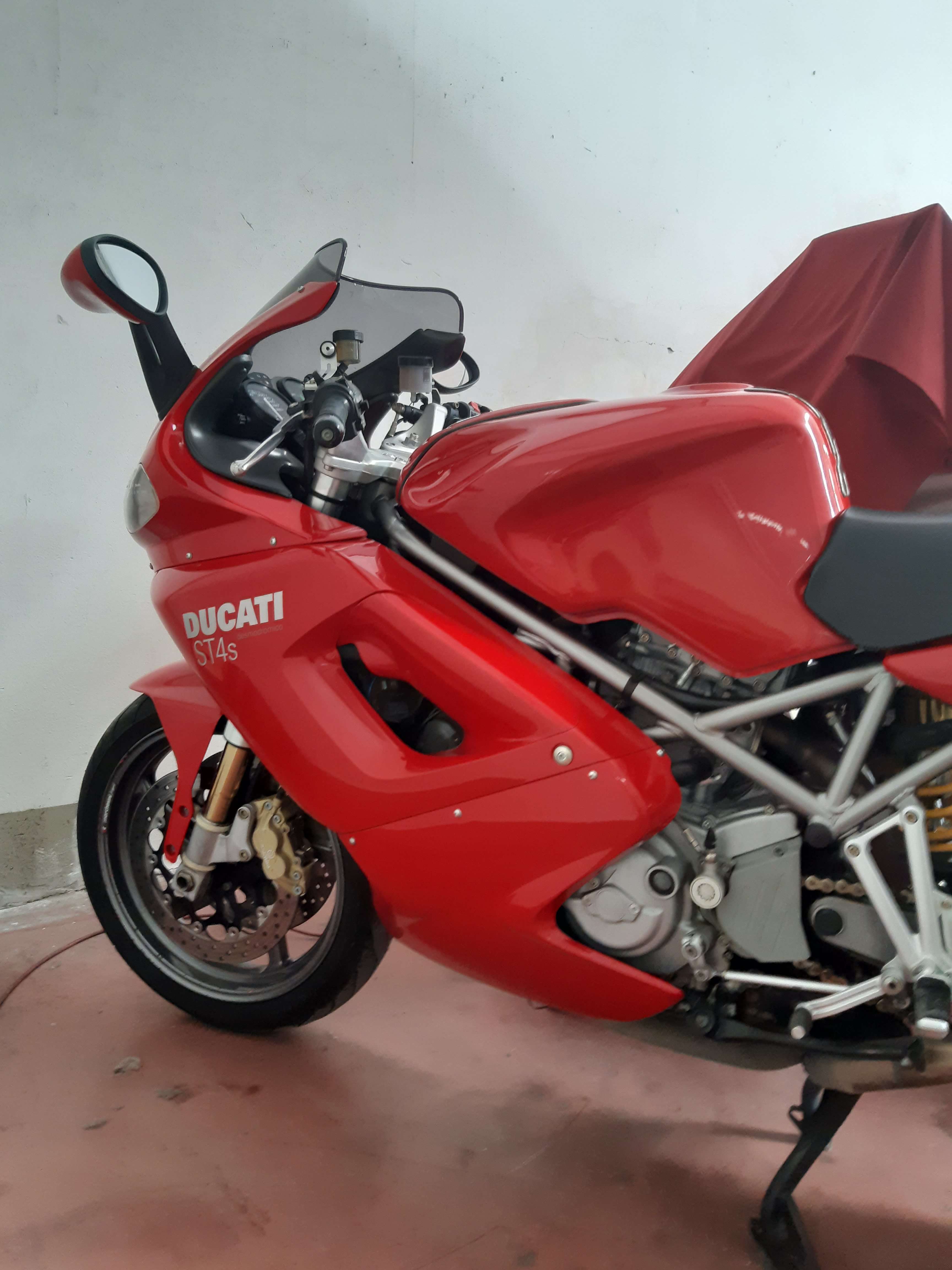 Ducati ST 4S