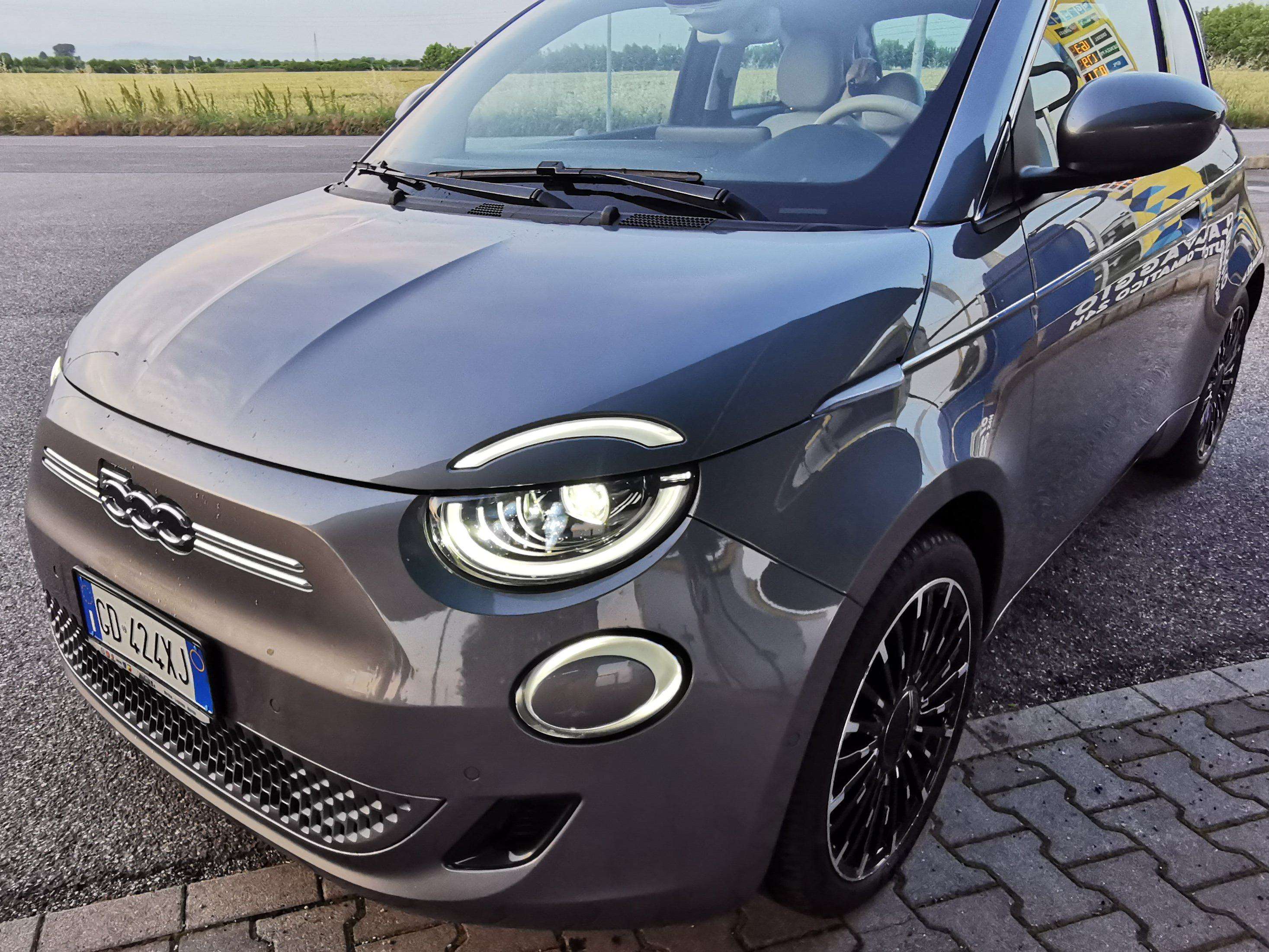 Fiat 500e500e 42 kWh La Prima