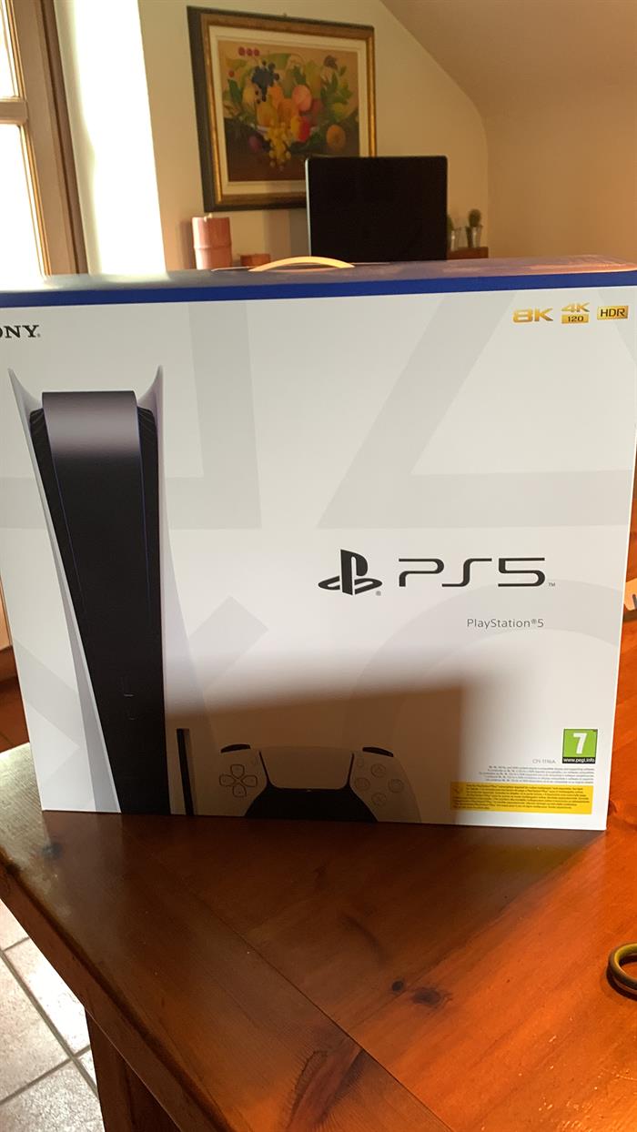 PLAYSTATION 5