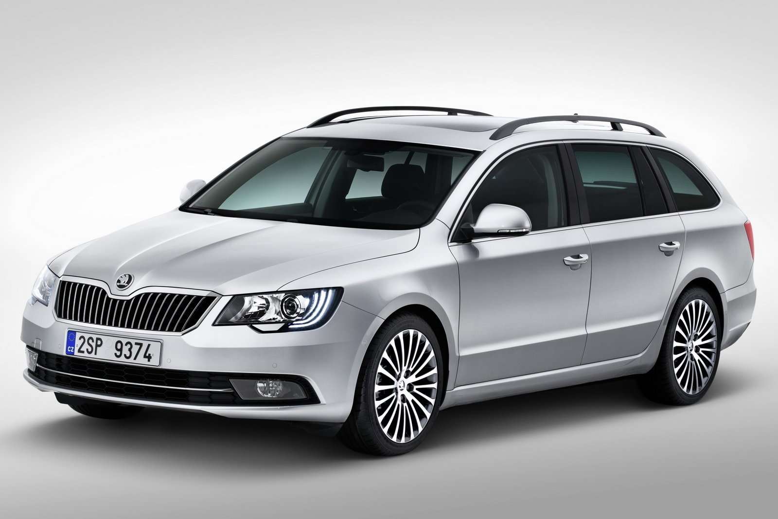 Skoda Superb2.0 tdi Elegance GreenTec 4x4 170cv dsg