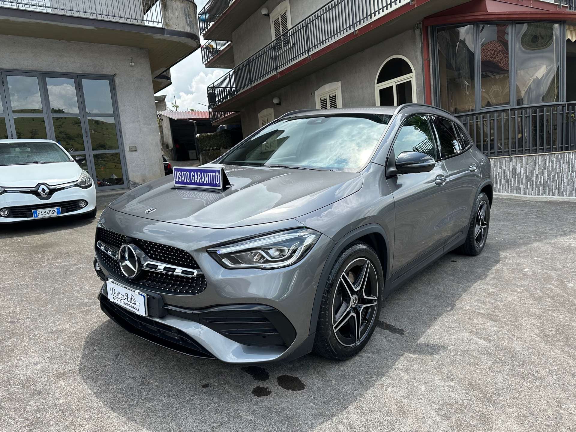 Mercedes-Benz GLA 200d Premium amg