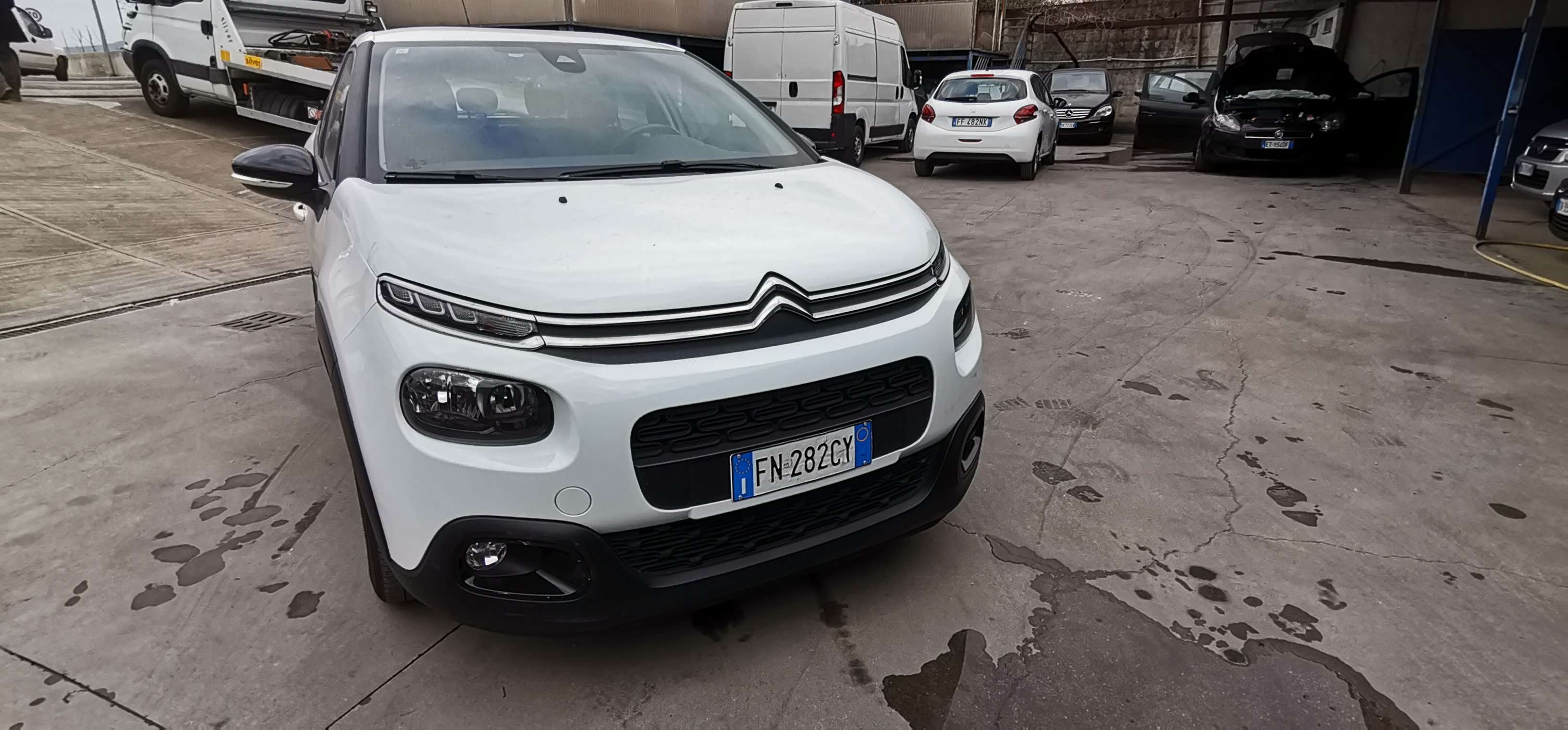 Citroen C3C3 1.6 bluehdi Shine s