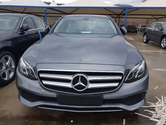 Mercedes-Benz E 220d 4Matic Auto Business Sport