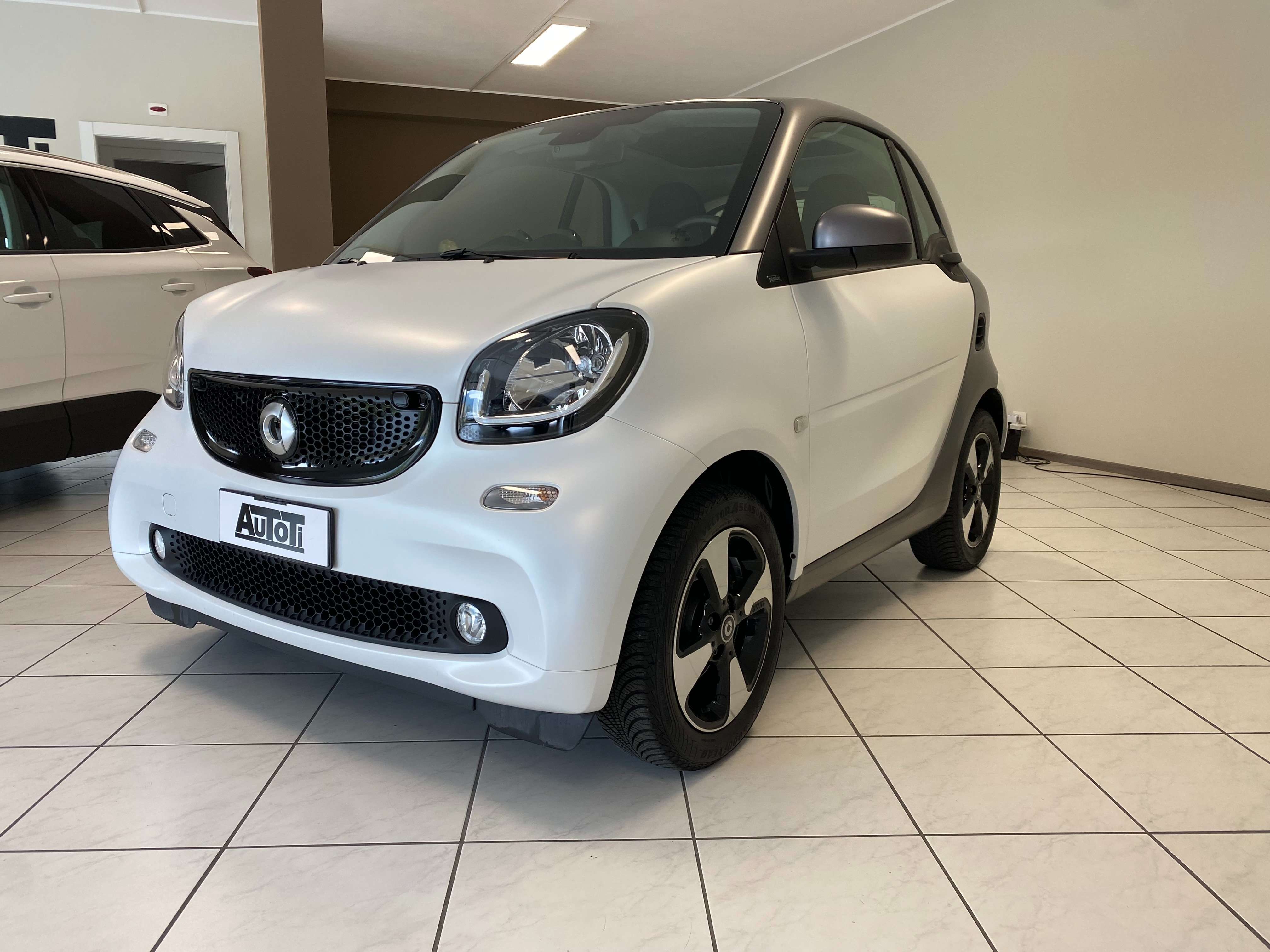 smart forTwo1.0 PASSION TWINAMIC (Bianco Opaco+Grigio Opaco)