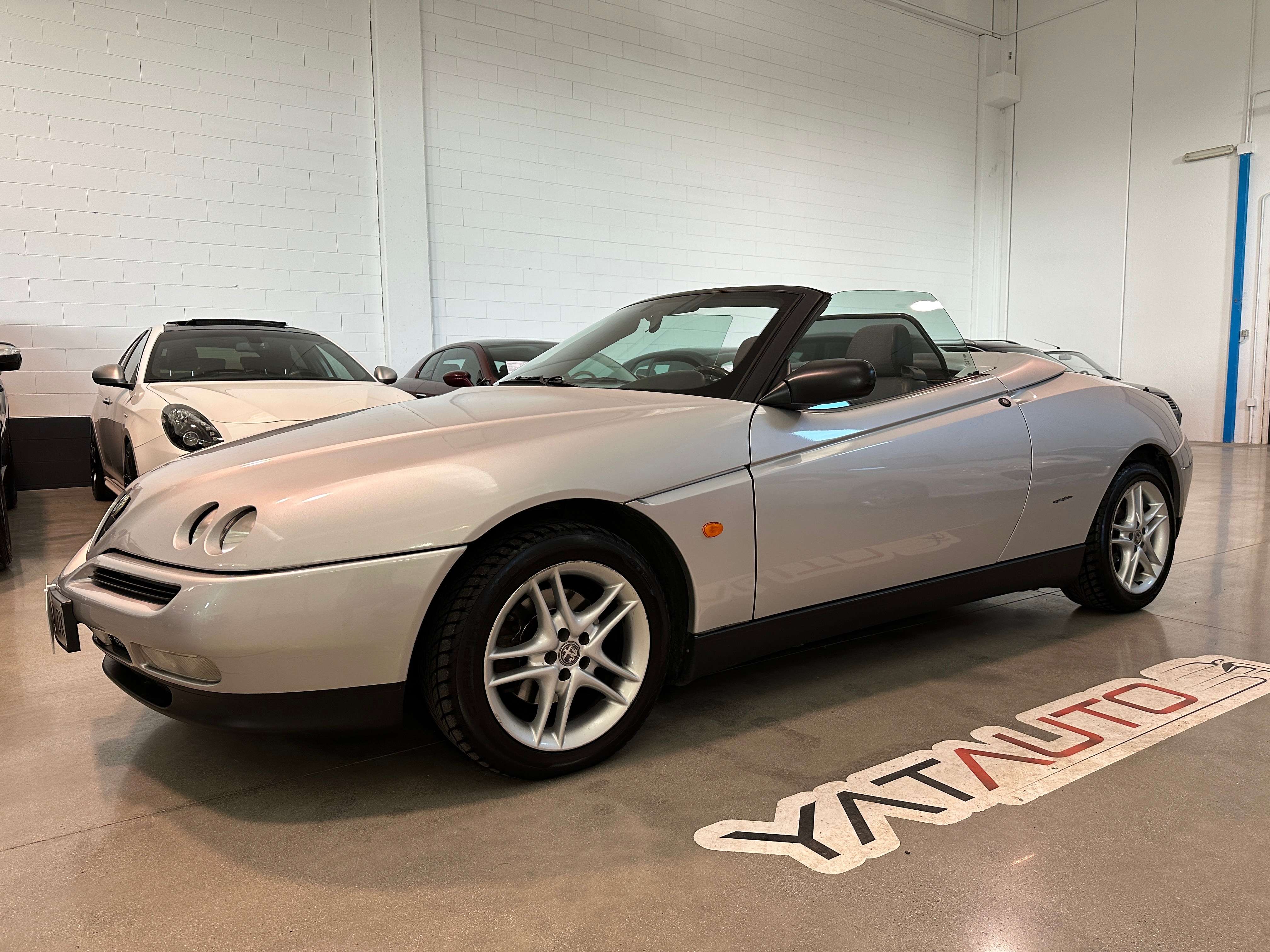 Alfa Romeo Spider2.0 ts 16v / ISCRITTA ASI