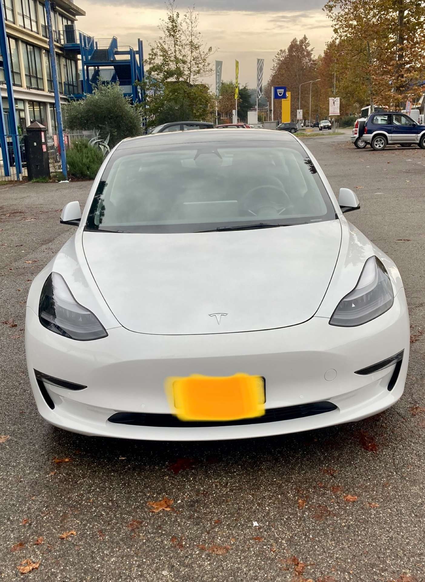 Tesla Model 3Long range