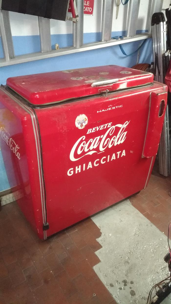 GHIACCIAIA COCA-COLA MAJESTIC