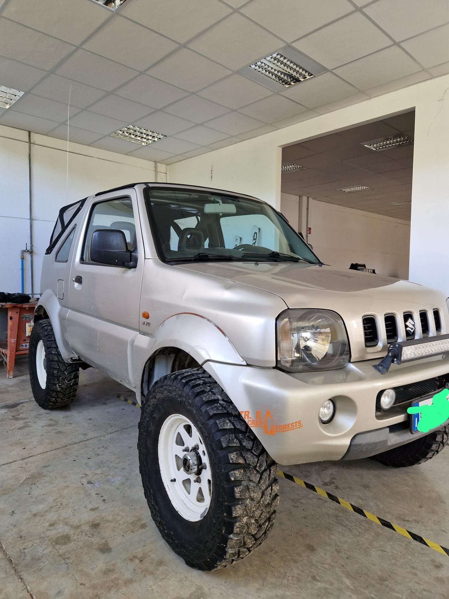 Suzuki JimnyJimny 1.3 16v JX 4wd