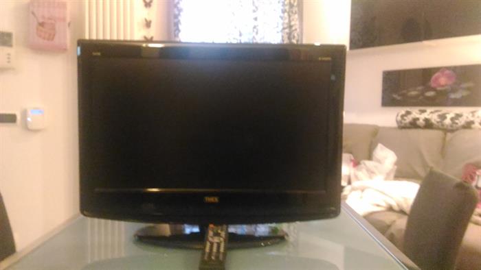 TV LCD 26 POLLICI