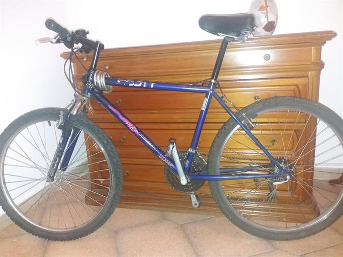 BICICLETTA SCOTT MONTEGO